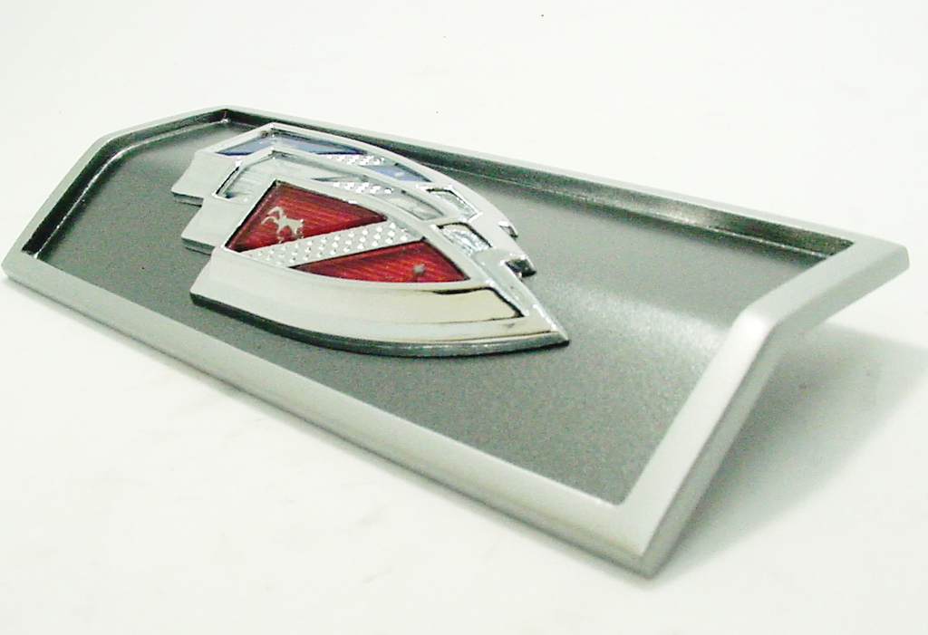 Front Bumper Emblem 1970 Buick Electra 225 LeSabre Wildcat Tri Shield ...