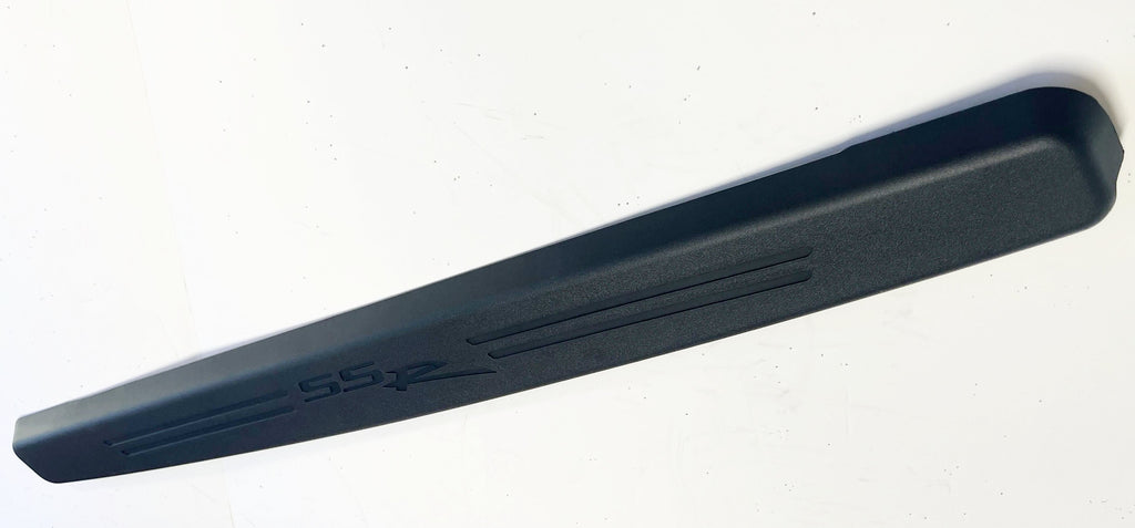 2003-2006 Chevrolet SSR Trunk Sill Step Plate NOS GM #21998731 ...